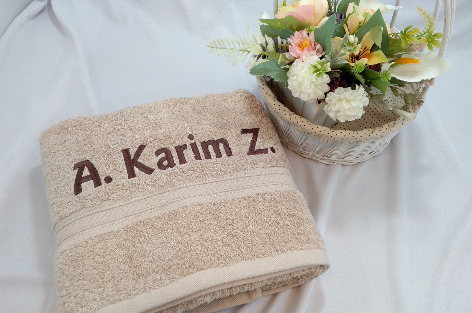 Ide Hadiah untuk Pacar yang Berkesan dan Romantis - Kedaihanduk.com